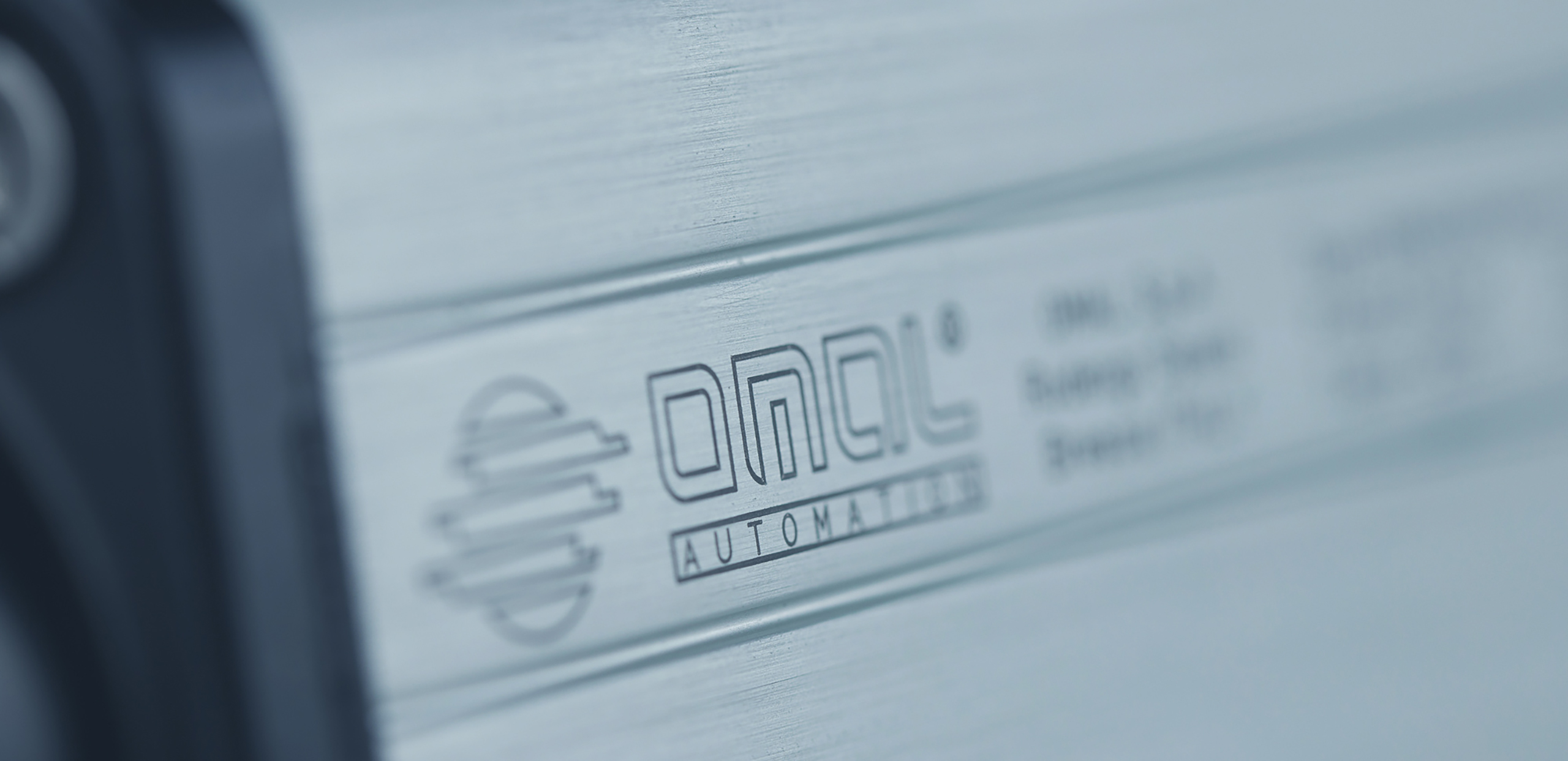 Industrial Valves, Pneumatic and Electric Actuators